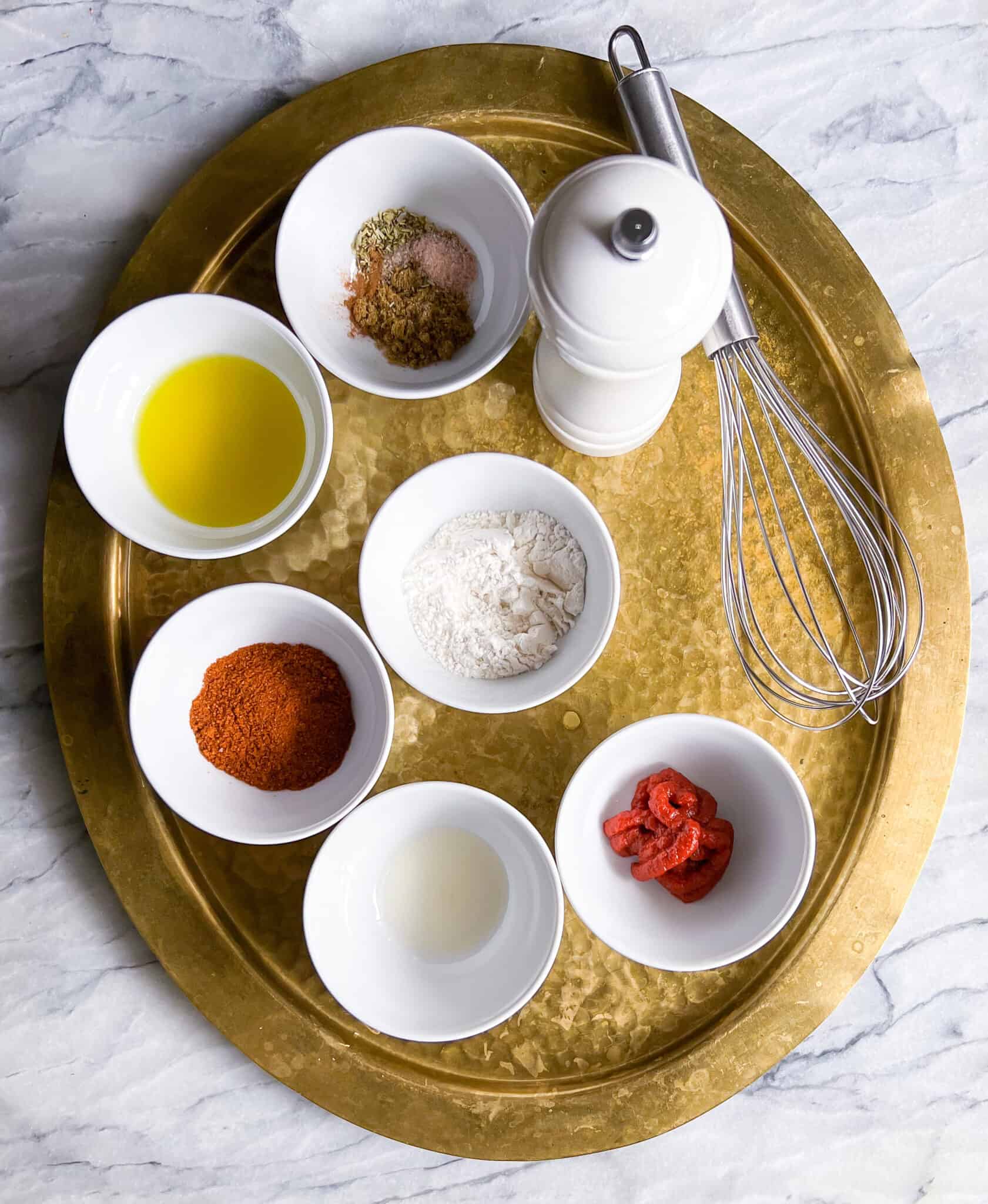 Easy Vegan Enchilada Sauce – Ready In Under 10 Minutes | Essy Cooks