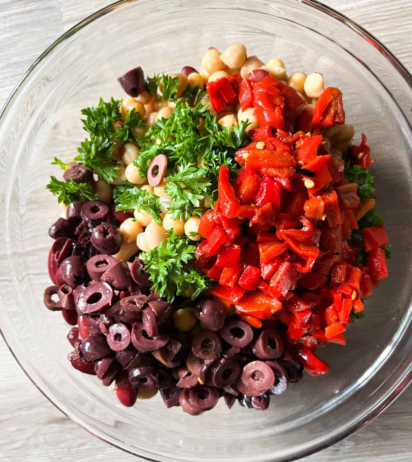 Mediterranean Three Bean Salad Recipe Vegan | Essy Cooks