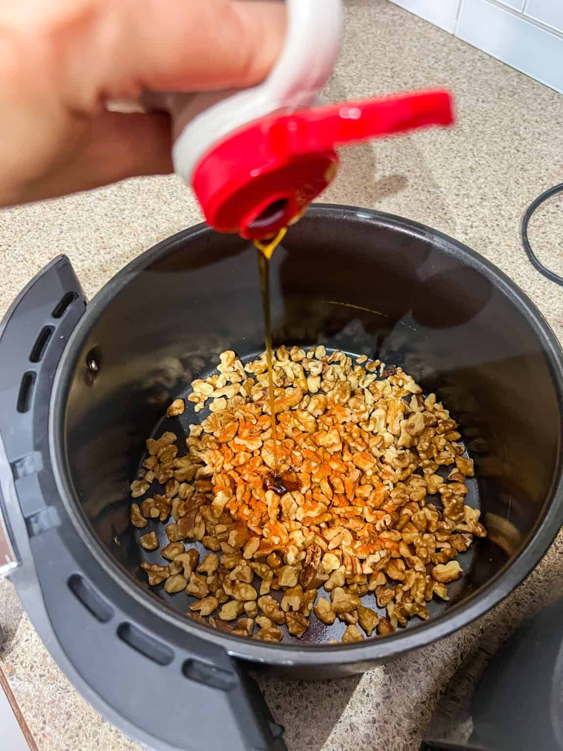 Air Fryer Candied Walnuts Easy Recipe | Essy Cooks