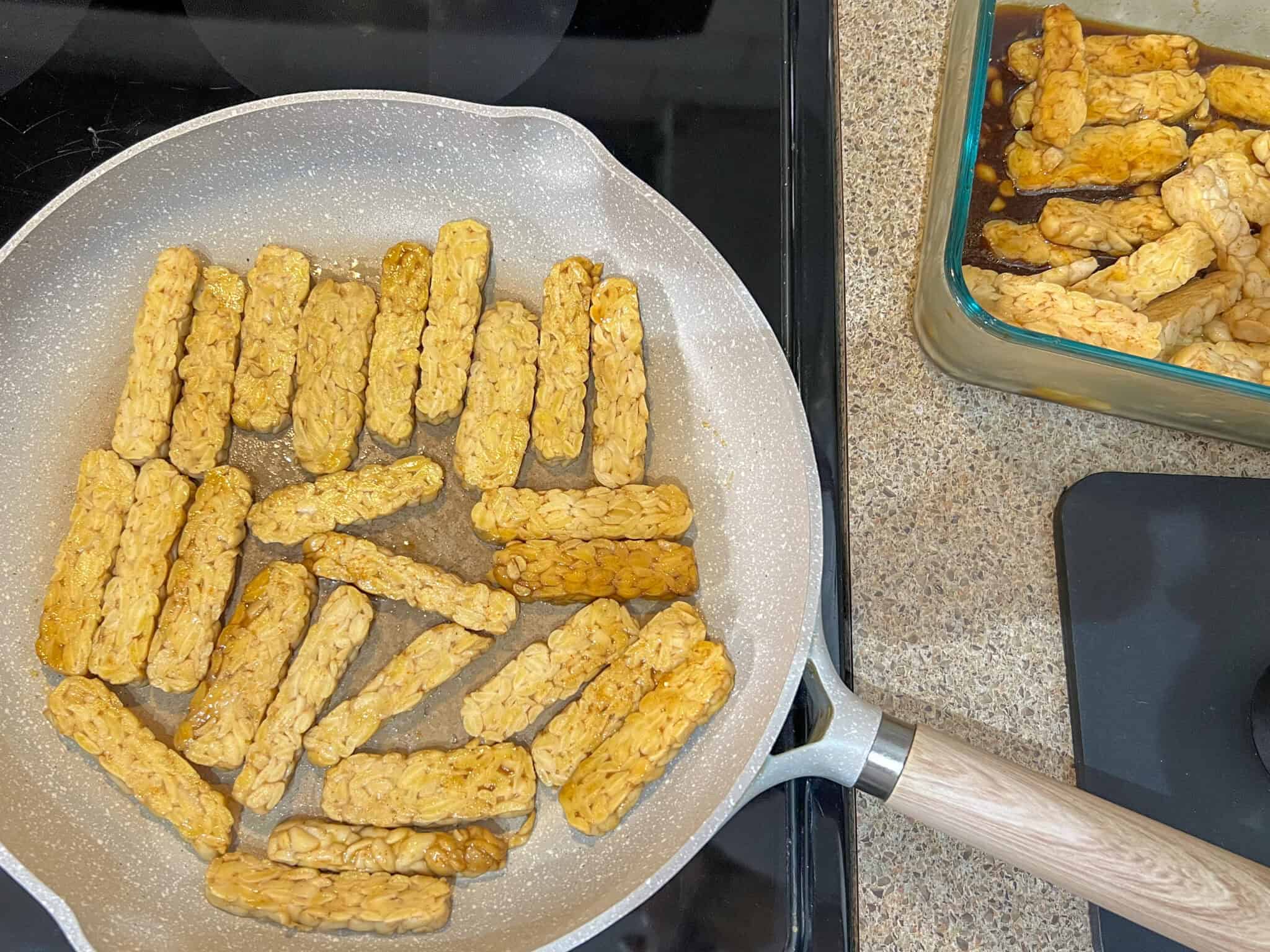 Sticky Maple Glaze Tempeh Strips Recipe | Essy Cooks